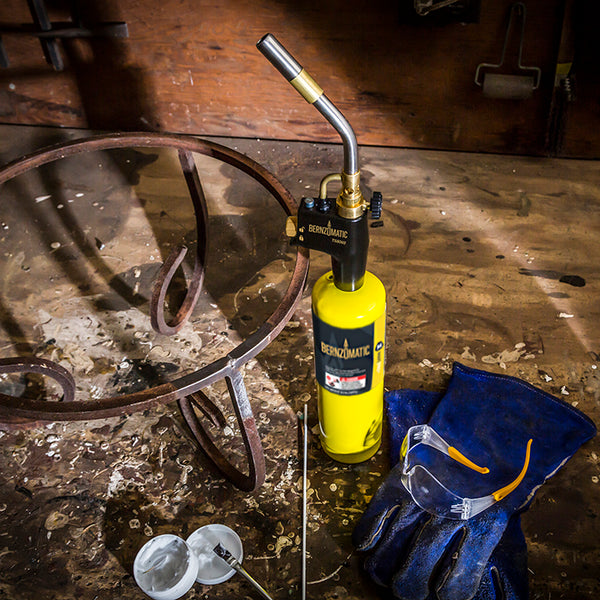 14.1 oz. MAP-Pro® Hand Torch Cylinder – Bernzomatic